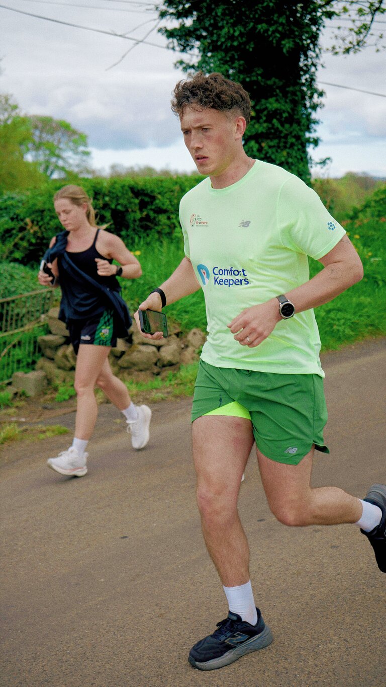 Man Who Ran London Marathon With 25kg Fridge On His Back Begins All ...